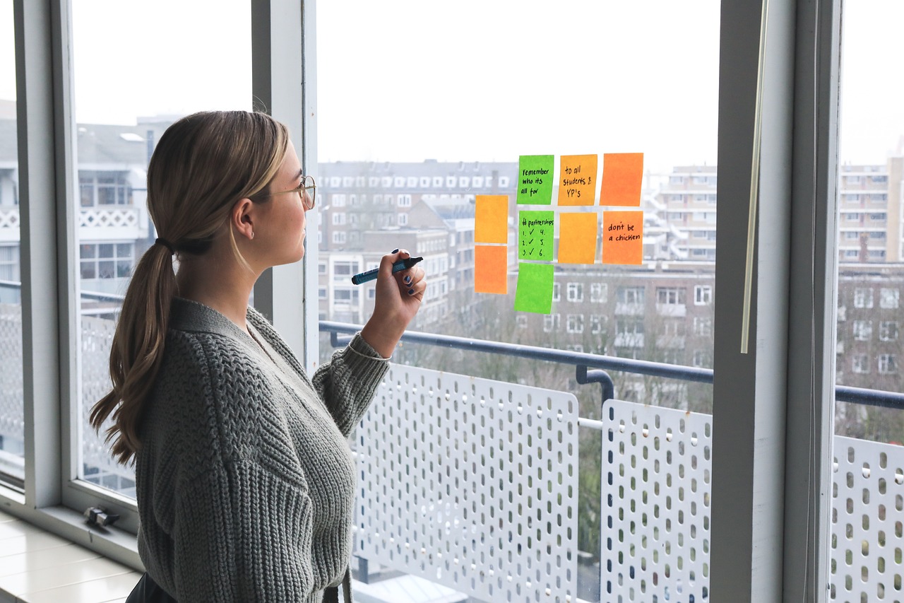 Nos conseils pour utiliser des post-its personnalisables